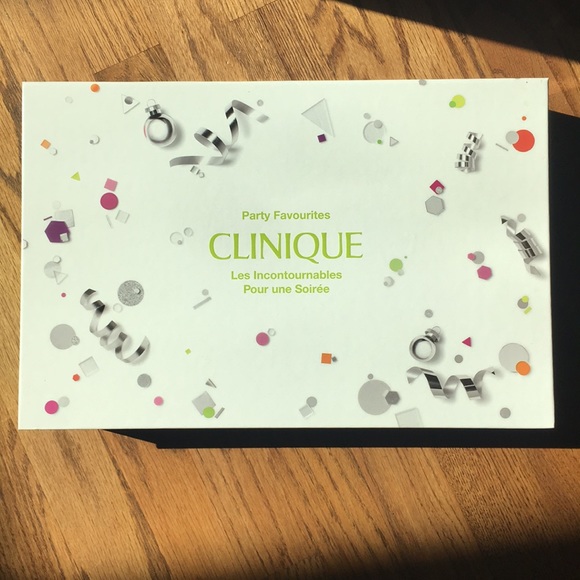 Clinique | Makeup | Clinique Gift Box | Poshmark